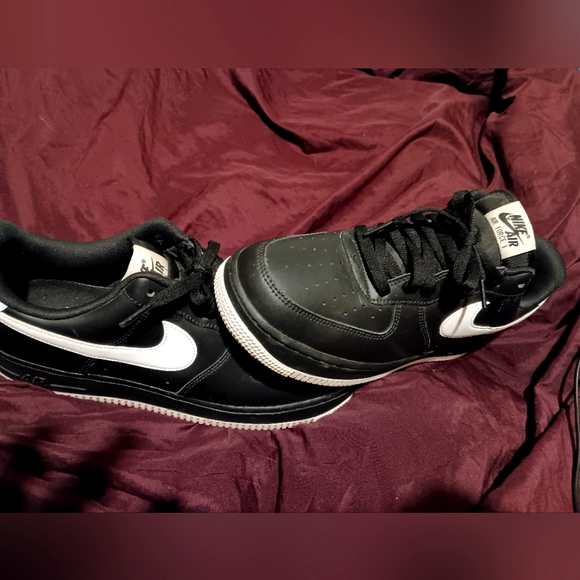 Nike | Shoes | Nike Air Force Low 7 Black And White | Poshmark
